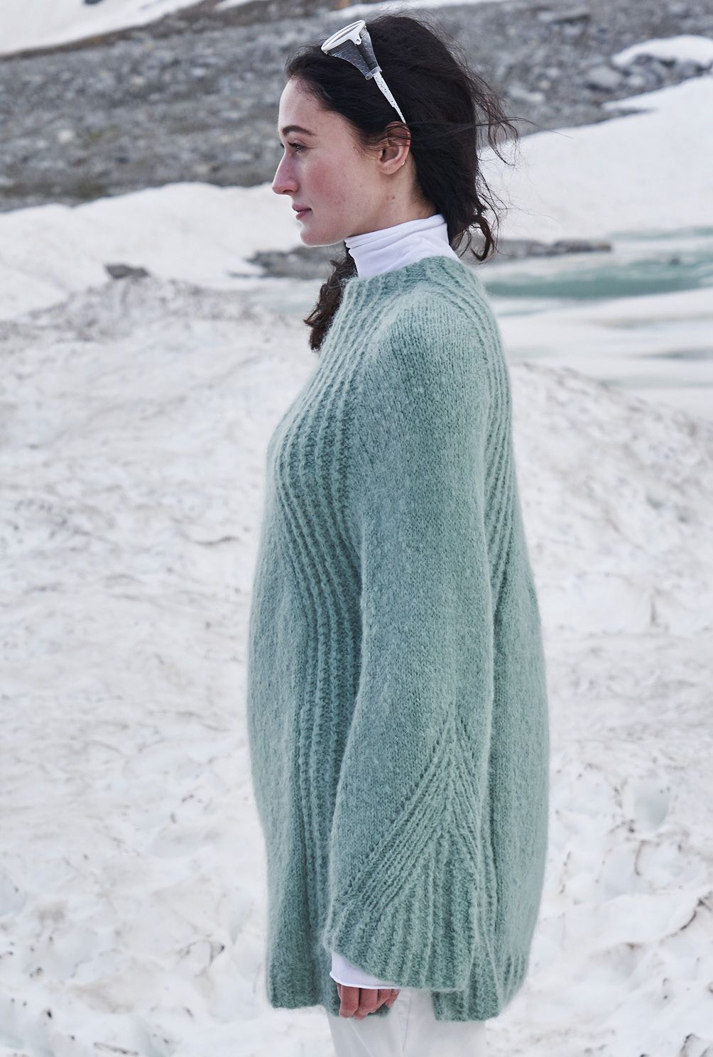 Formvollendet: Rund gestrickter Raglan-Pulli