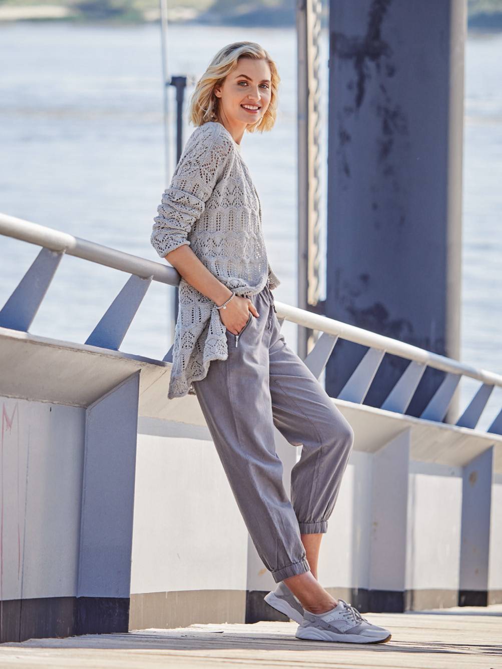 Anleitung: Pulli mit plastischem Flechtmuster